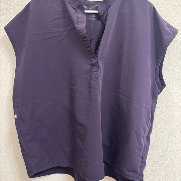 Figs | Tops | Figs Rafaela Oversized Scrub Top | Poshmark